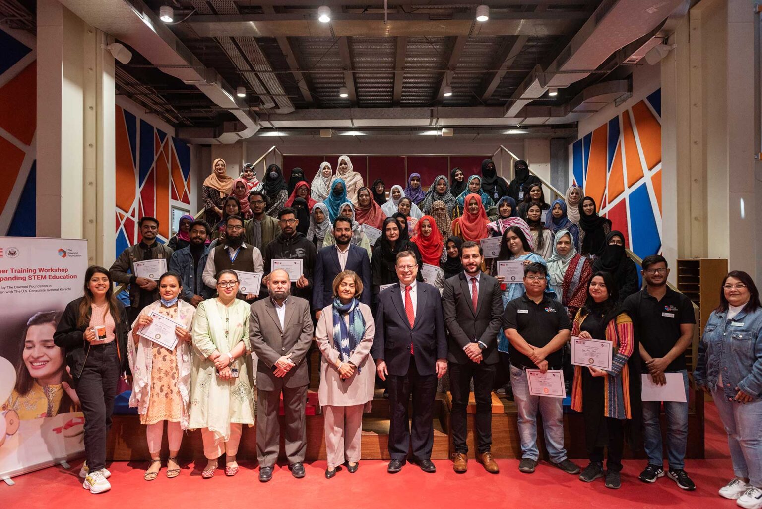 Stem education Karachi | MagnifiScience